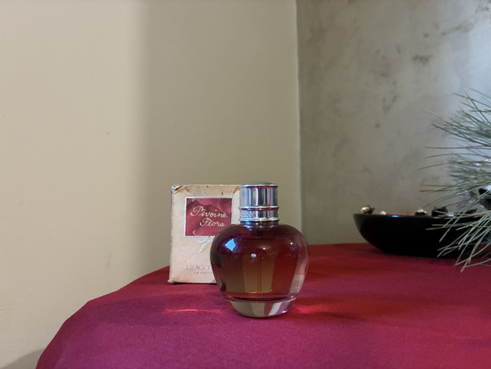Pivoine Flora Eau de Parfum L'Occitane