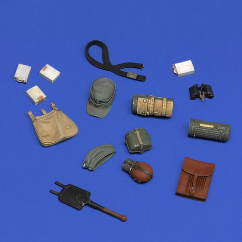 Royal Model di R. Reale 1104 German WWII Infantry - 3D-Printed Equipment Accessories