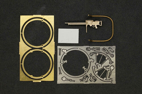 Mini World A4883 Japanese Type 92 Machine Gun on the Scarff Ring