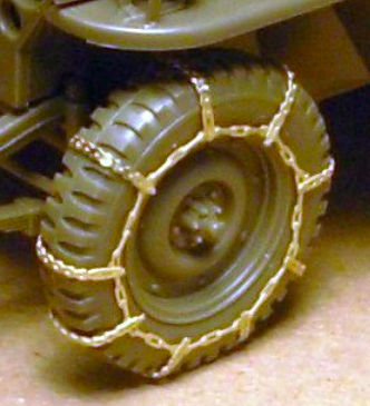 Minor 351008 Tyre chains for WWII Jeep