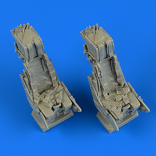Quickboost 32209 Panavia Tornado ejection seats with safety belts REVELL