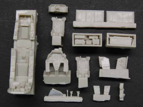 Armycast AC72028 AH-1W interior set