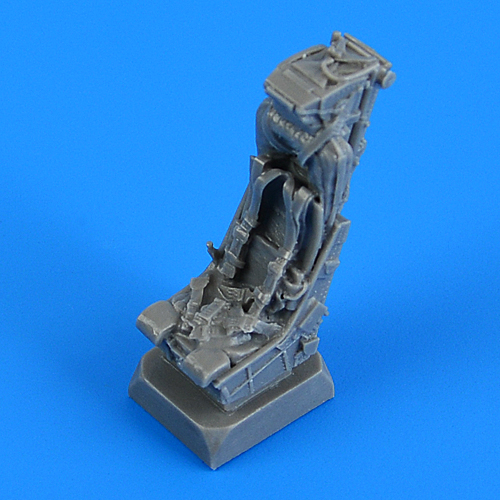 Quickboost 48977 Mirage III/IAI C-2 Kfir ejection seat with safety belts