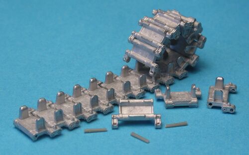 MASTERCLUB MTL-35041 Tracks and Drive Sprockets for BMP-1