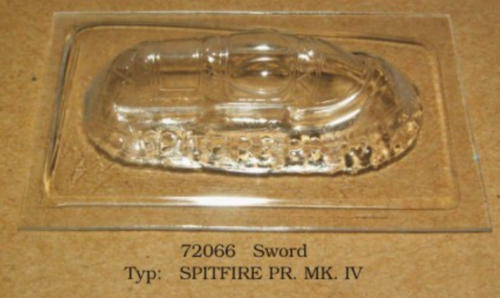 Rob Taurus 72066 Spitfire PR Mk. IV