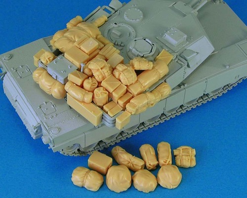 Legend LF7207 M1 Abrams Stowage set