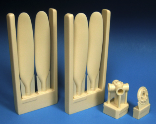 Barracuda Studios R32441 F8F Bearcat Propeller Correction Set