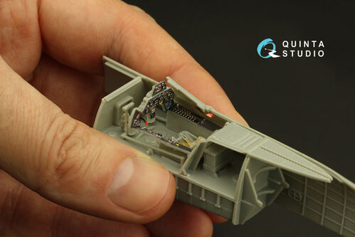Quinta Studio QD48376 Focke Wulf Ta-152 H - 3D-Printed & Coloured Interior (for Zoukei Mura kits)