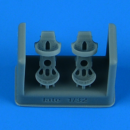 Quickboost 32335 German Luftwaffe WWII Pedals - Late Version