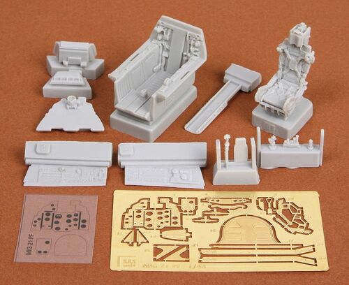 SBS Model 48040 Mig-21 PF cockpit set