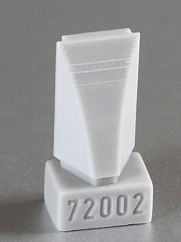 Rescue Models 72002 P−40 cockpit aft N−5 to N−40