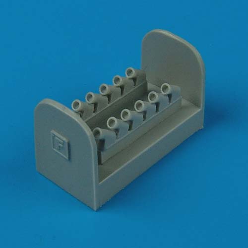 Quickboost 72240 Spitfire Mk. XIV 14 Exhaust - Round Fujimi