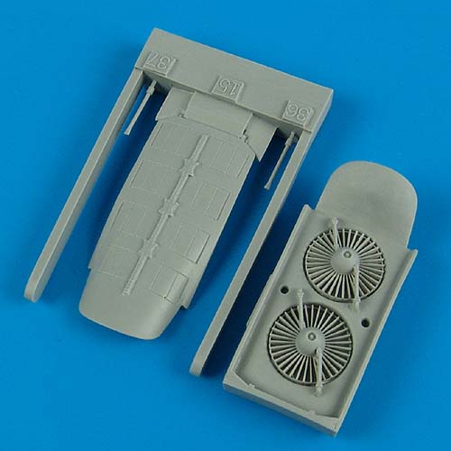 Quickboost 48448 Yak-38 Forger Correct Vertical Engine & Cover Hobby Boss