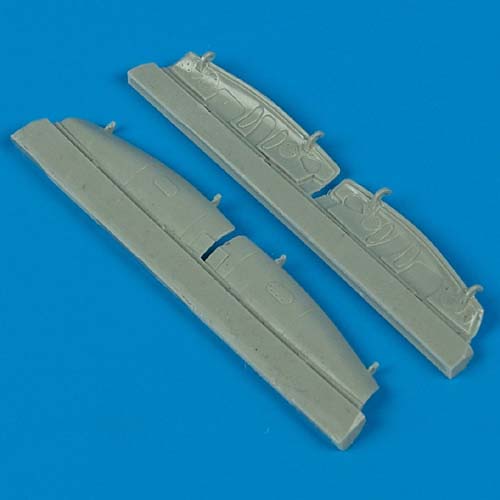 Quickboost 72121 Mosquito Undercarriage Covers Tamiya
