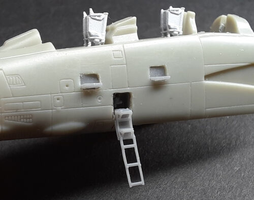 rise144models 031 F-14 - Ladder and Steps (for Revell kits)