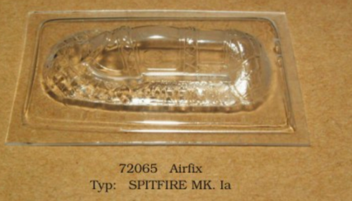Rob Taurus 72065 Spitfire Mk. Ia