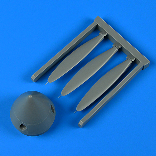 Quickboost 32288 P-40E Warhawk propeller HASEGAWA