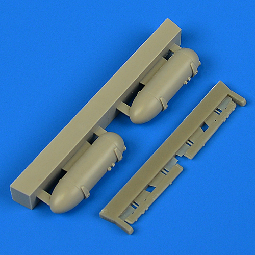 Quickboost 72593 Kawasaki Ki-61-Id Hien drop tanks with pylons TAMIYA
