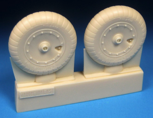 Barracuda Studios R32358 Fw 190A-6 thru A-9, F, D Mainwheels - Ribbed