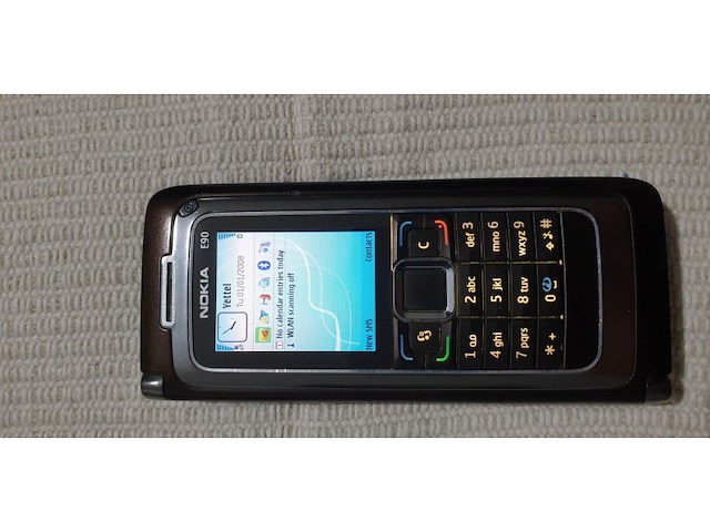 Nokia E90 communicator br3 EXTRA stanje lifetimer 71:57