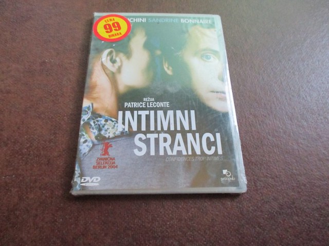 INTIMNI STRANCI / U celofanu.