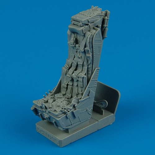 Quickboost 32082 BAE Lightning Seat with Safety Belts