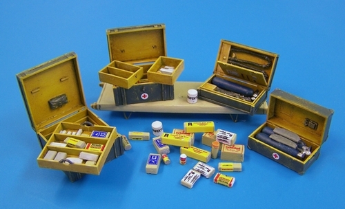 Plus Model 434 German medical set
