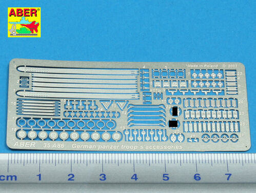 Aber 35A086 German panzer troops accessories