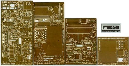 Part P35-136 Sd.Kfz.251/22 Ausf.D Pakwagen AFV Club