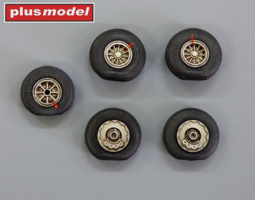 Plus Model AL7030 Wheels for Douglas DC-6/C-118 Liftmaster