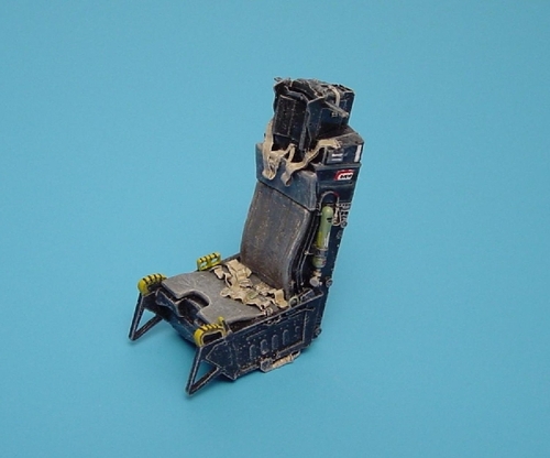Aires 2004 ACES II ejection seat - (A-10, F-15,)