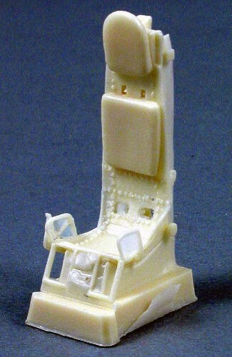 Airwaves S32010 Heinkel He-162 A-2 Salamander - Ejection Seat and Bulkhead (for Revell kits)