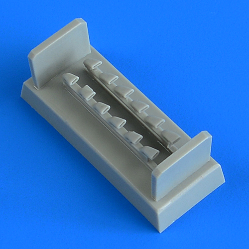 Quickboost 72610 Bf 109G-6 exhaust TAMIYA