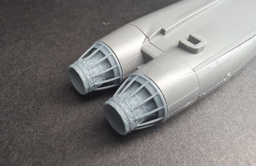 rise144models 056 B-1 B Lancer - Exhaust Close Option (for Academy kits)