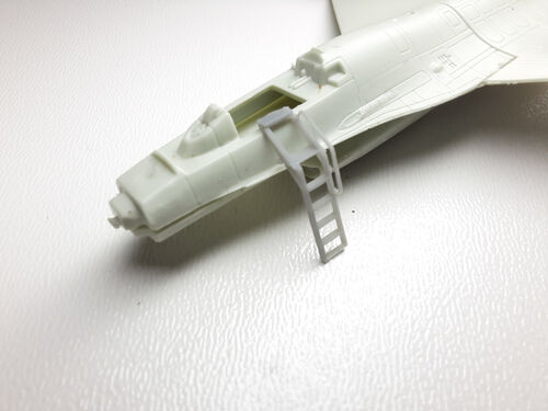 rise144models 009 F-16 Ladder (2 pcs)