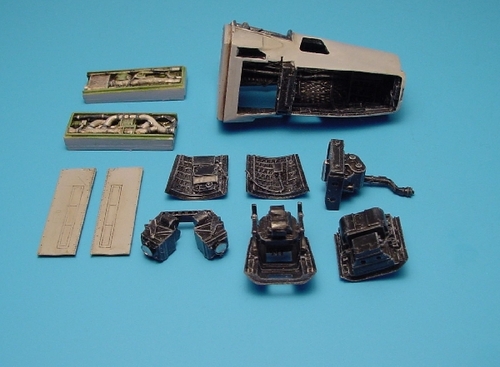 Aires 4231 RF-4B/C Phantom II photo bay (with clear parts) Hasegawa