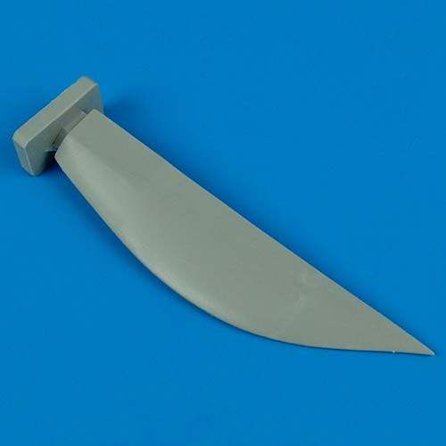 Quickboost 32064 F-105 Thunderchief Correct Ventral Fin Trumpeter