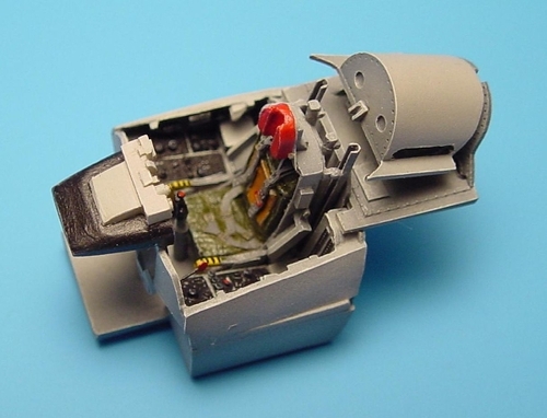 Aires 7068 F-100D SUPER SABRE cockpit set Italeri