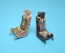 Aires 7051 ACES II ejection seats