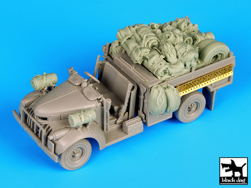 Black Dog T72039 British Chevrolet 30 cwt accesories set for Dragon