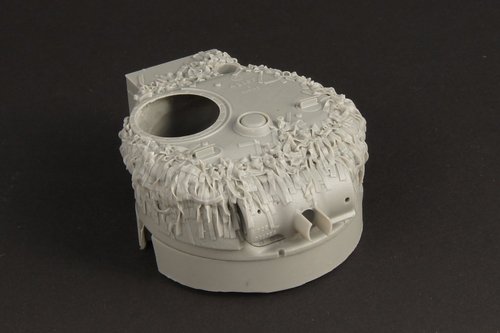 PanzerArt RE35-311 British Sherman 75mm turret with Hessian net