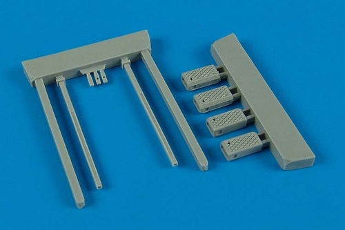 Wheelliant 148004 US. Navy polyurethane wheel chock NWC-4/5 - late production