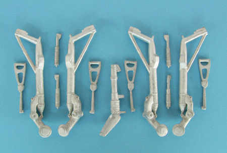 Scale Aircraft Conversions 48211 Heinkel He-177 A-3 / A-5 - Landing Gear (designed to be used with MPM kits)