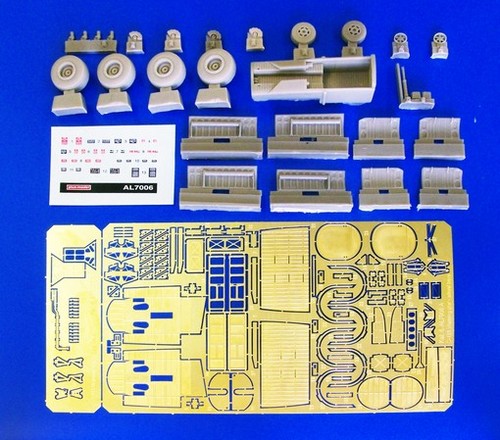 Plus Model AL7006 Wheel bays for EC - 121 Warning Star