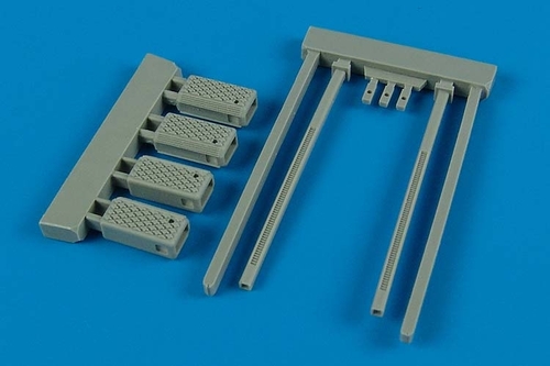 Wheelliant 132011 US. Navy polyurethane wheel chock NWC-4/5 - late production