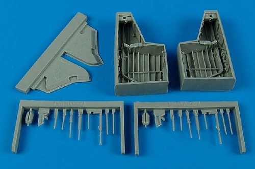 Aires 4399 Hawker Typhoon wheel bay Hasegawa