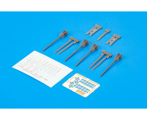 DISCONTINUED Eduard 672240 R-3R missiles w/ pylons for MiG-21 EDUARD