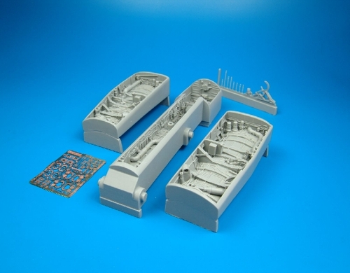 Aires 2038 F/A-18 Hornet wheel bay Academy