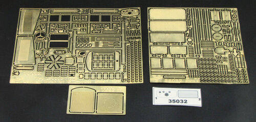 VModels 35032 Mercedes 3000 S - Detail Set PE Parts (for ICM kits)