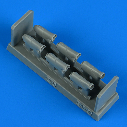 Quickboost 32308 Hawker Hurricane Mk. IIb early exhaust REVELL